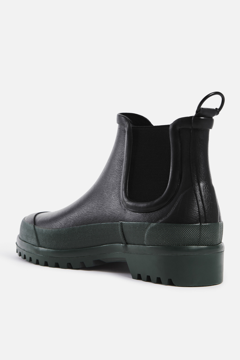 Black and Dark Green Waterproof Chelsea Rainwalker Boots | STUTTERHEIM US
